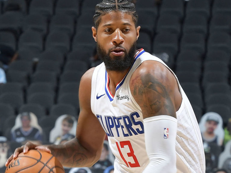 Jackson, George lead shorthanded Clippers past Spurs | theScore.com