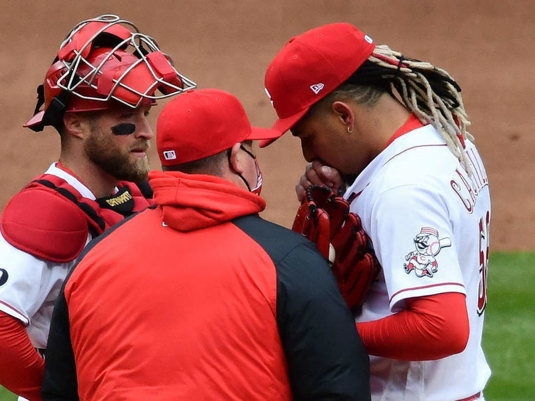 Reds pitching coach amid Castillo's struggles: 'I've failed' | theScore.com