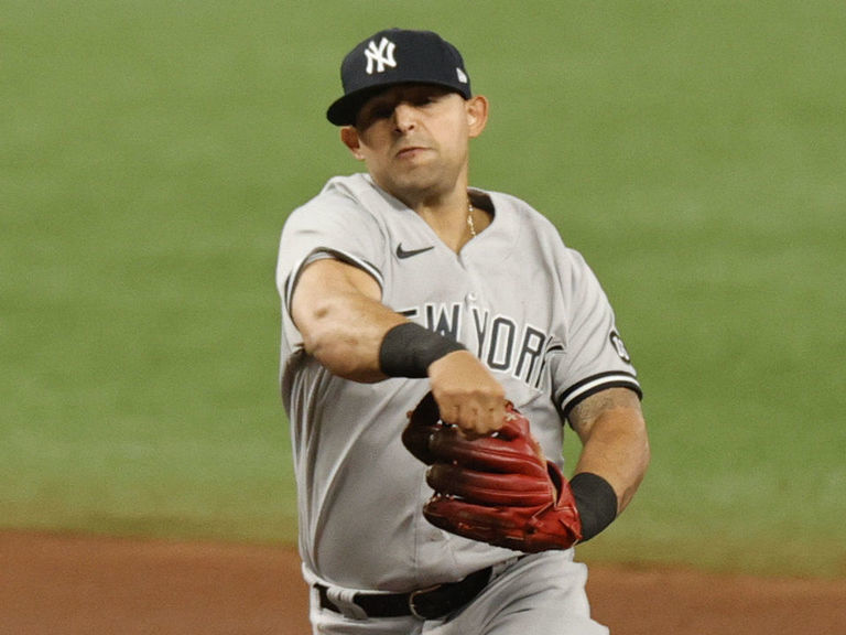 Clean-shaven Odor makes debut for Yankees: 'I feel weird' | theScore.com
