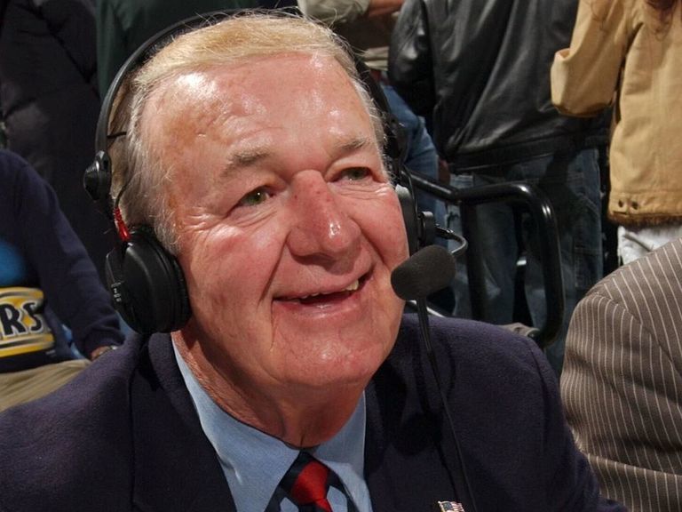 Pacers Hall of Fame coach Bobby 'Slick' Leonard dies at 88 | theScore.com