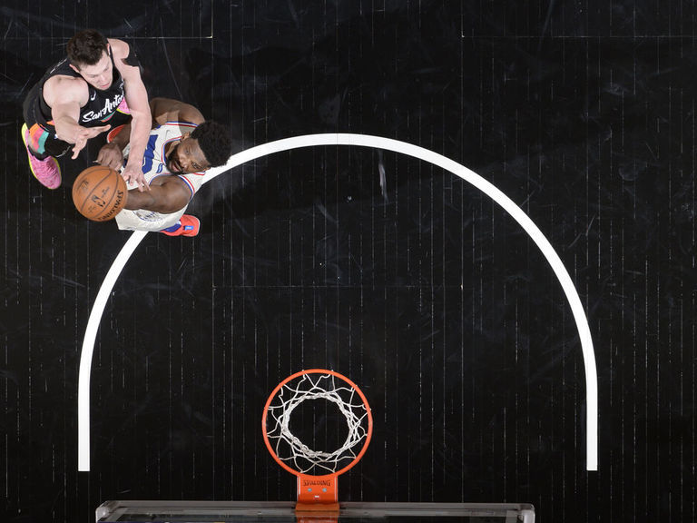 Analysis finds refs call 1% of defensive 3-second violations in close ...