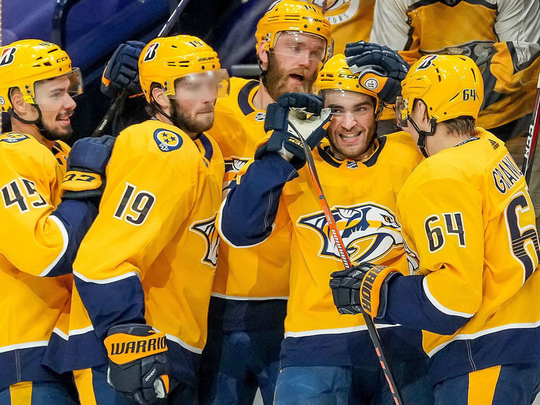 Predators clinch final playoff berth in Central, eliminate Stars ...