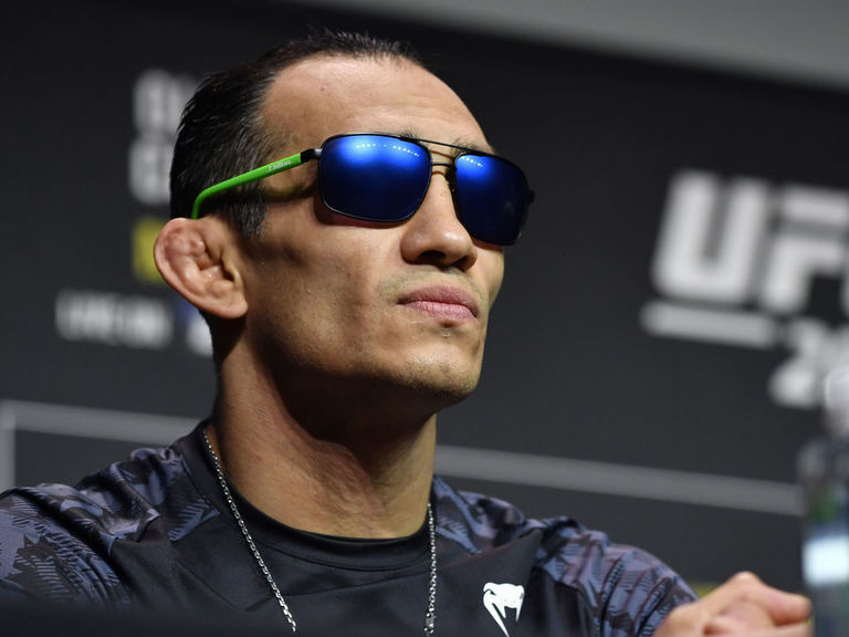 Ferguson says UFC fighters underpaid, compares White to 'drug dealer ...