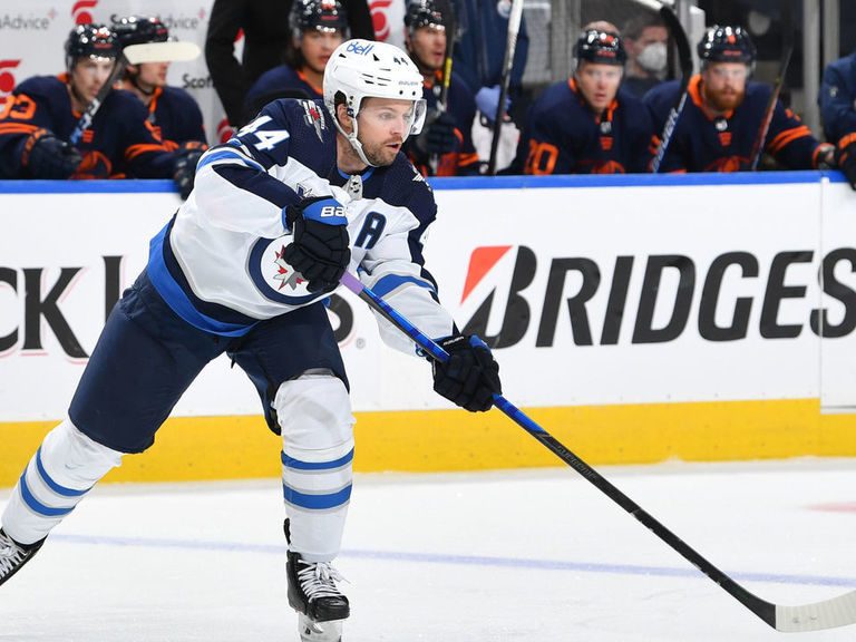 Ranking the best defensemen from Round 1 of the North Division playoffs ...