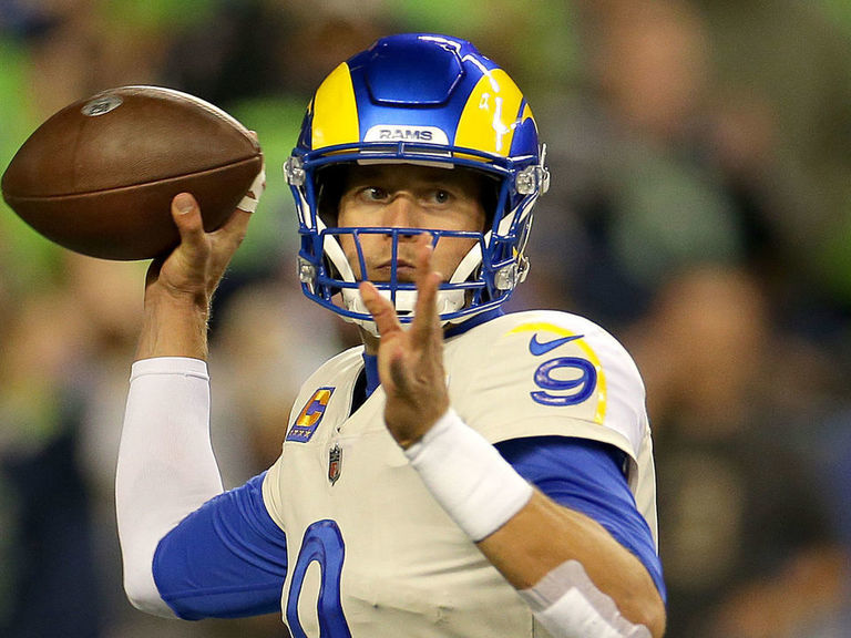 Rams beat Seahawks on TNF after Wilson exits with injury | theScore.com
