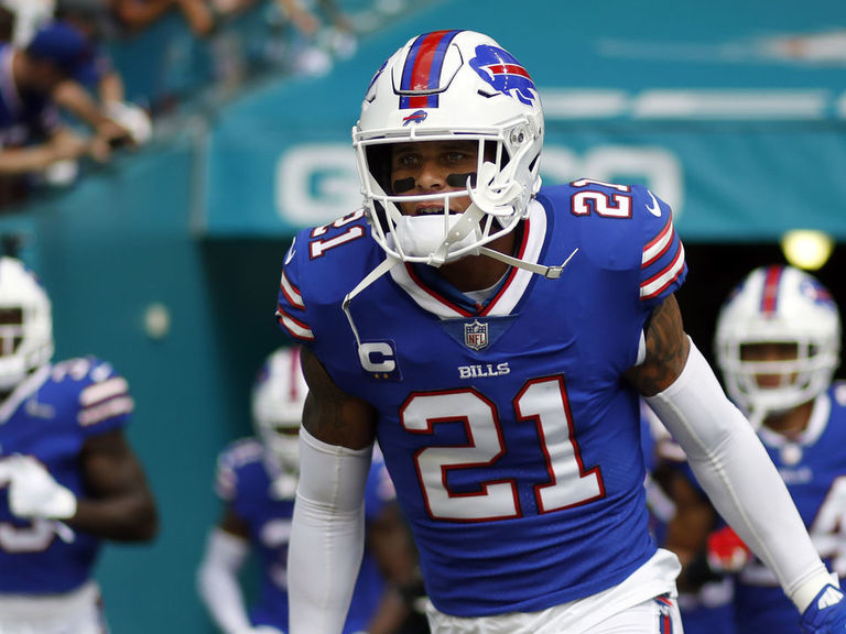 Bills' Poyer gains extra incentives in reworking contract | theScore.com