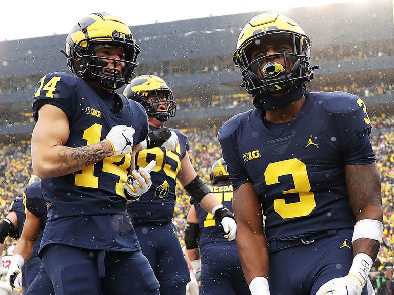 Michigan beats Ohio State in The Game for 1st time in decade | theScore.com