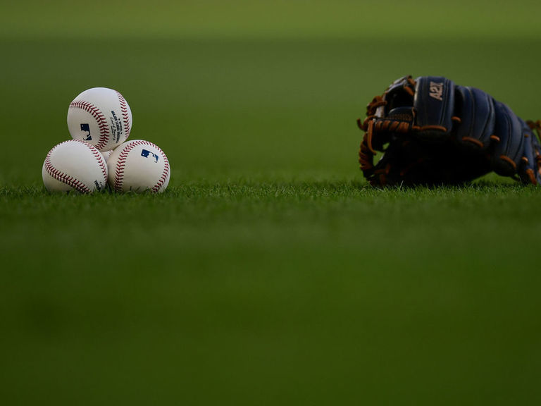 Genevieve Beacom makes history with professional Australian team ...