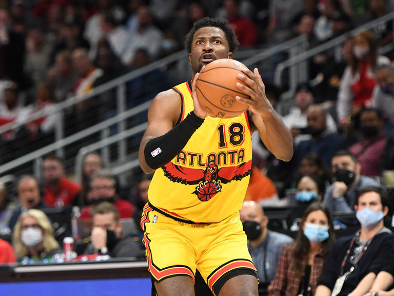 Hawks' Hill has torn hamstring, expected to miss rest of season ...