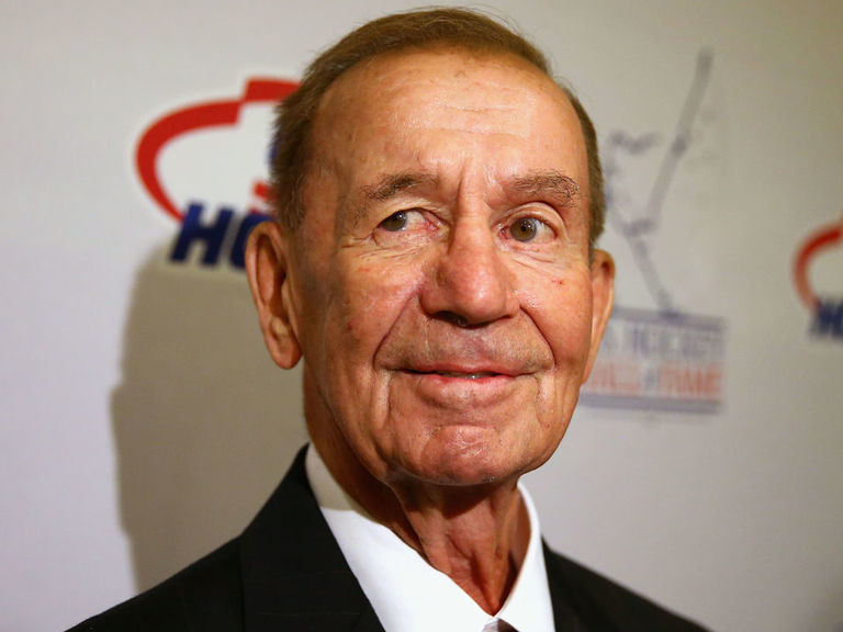 Hockey Hall of Famer Emile Francis dies at 95 | theScore.com