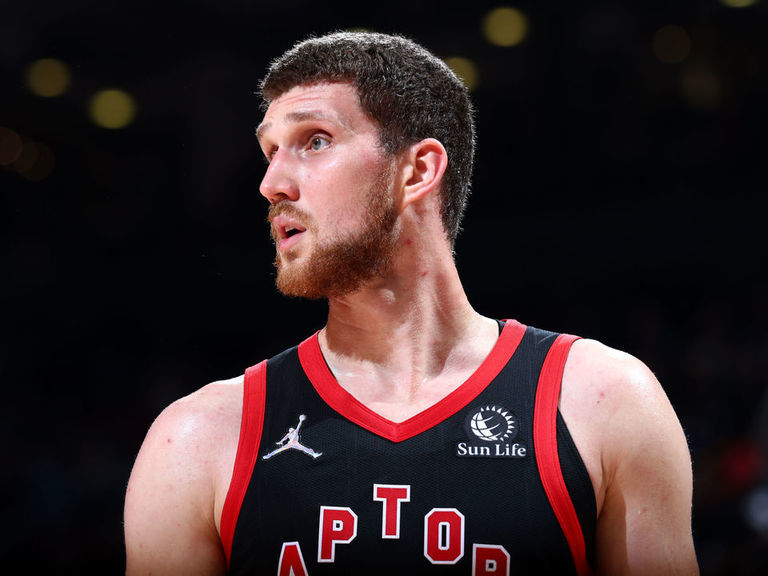 Ukrainian NBA players Mykhailiuk, Len 'categorically condemn' invasion ...