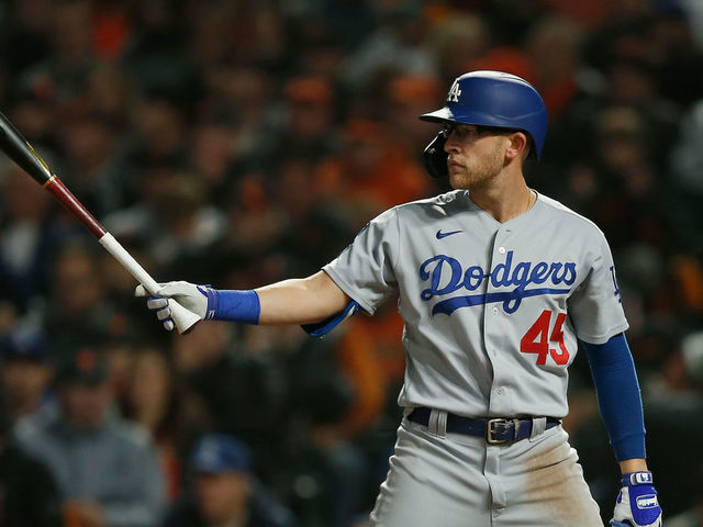Dodgers trade recently DFA'd Beaty to Padres | theScore