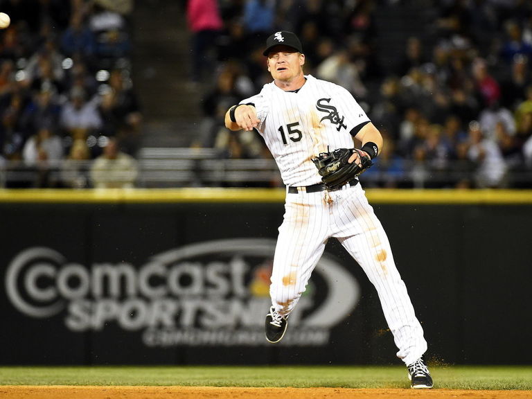VIDEO: Gordon Beckham makes one of the best glove flip plays of the ...