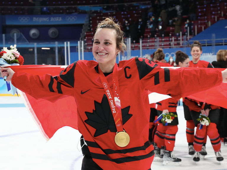 Habs hire Poulin as part-time player development consultant | theScore.com