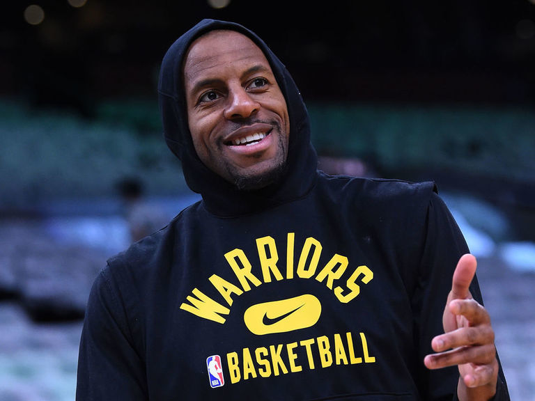 Iguodala to return to Warriors for final season | theScore.com