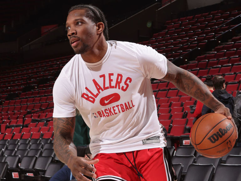 Trail Blazers waive Eric Bledsoe | theScore.com