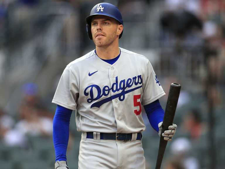 Radio host admits he made false claim on Freeman talks | theScore.com