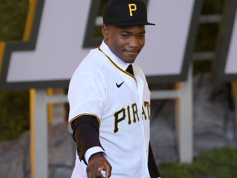 Pirates select prep star Termarr Johnson 4th overall | theScore.com