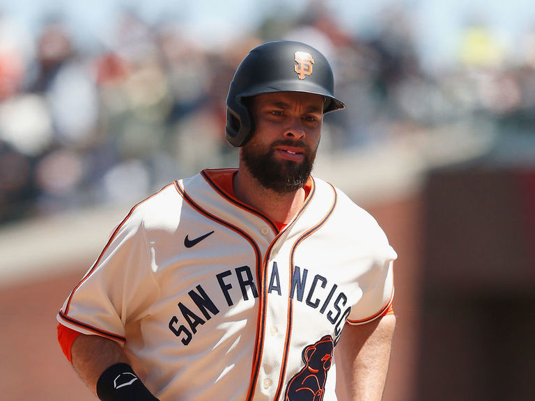 Giants' Belt to undergo season-ending knee surgery | theScore.com