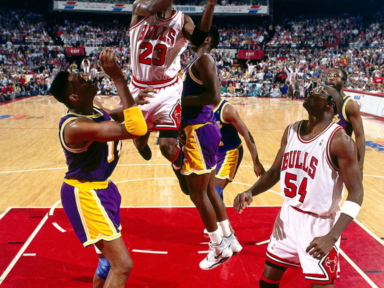 VIDEO: 24th anniversary of Michael Jordan's 'spectacular' mid-air ...