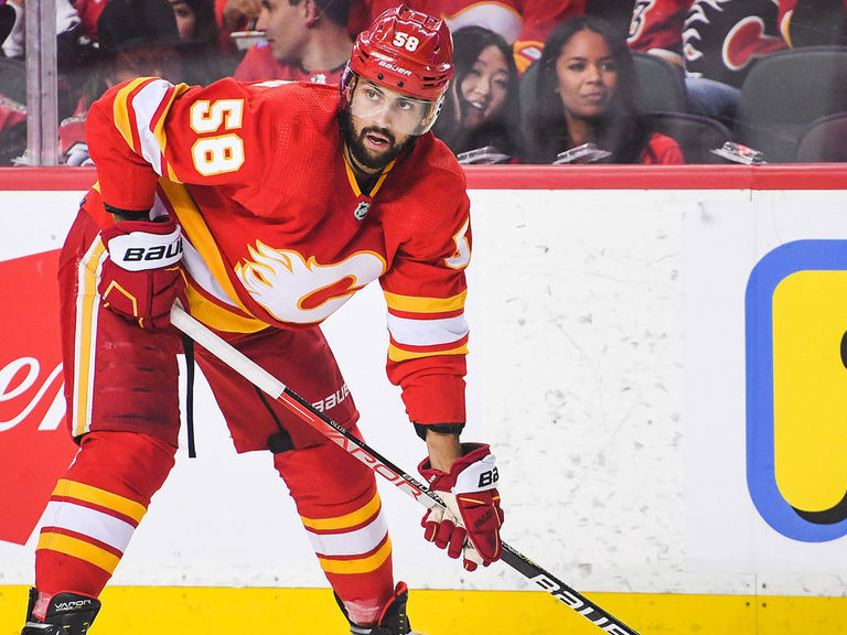 Flames, Kylington settle on 2-year deal worth $5M | theScore.com