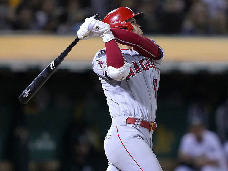 Ohtani wins Edgar Martinez Outstanding DH Award | theScore.com