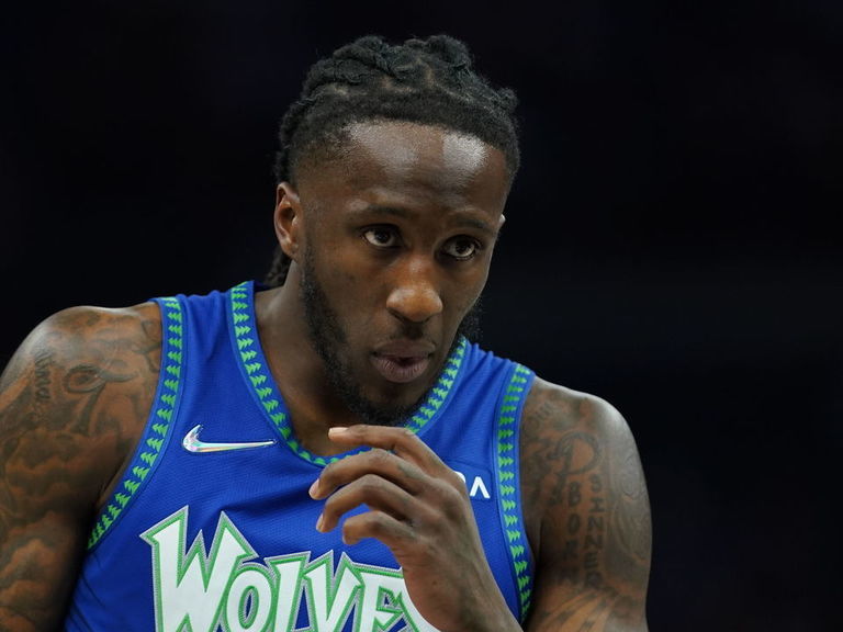 Timberwolves' Prince arrested at Miami airport on warrant | theScore.com