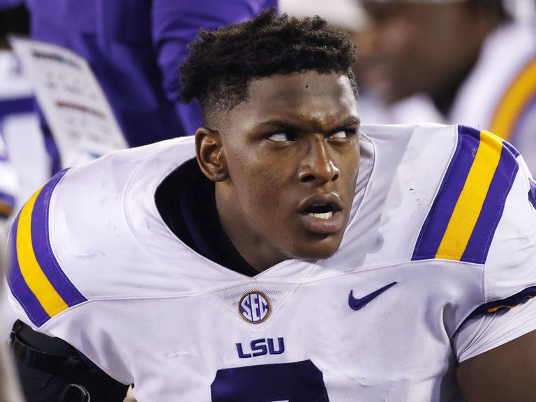 LSU's Maason Smith injures knee while celebrating vs. Florida State ...