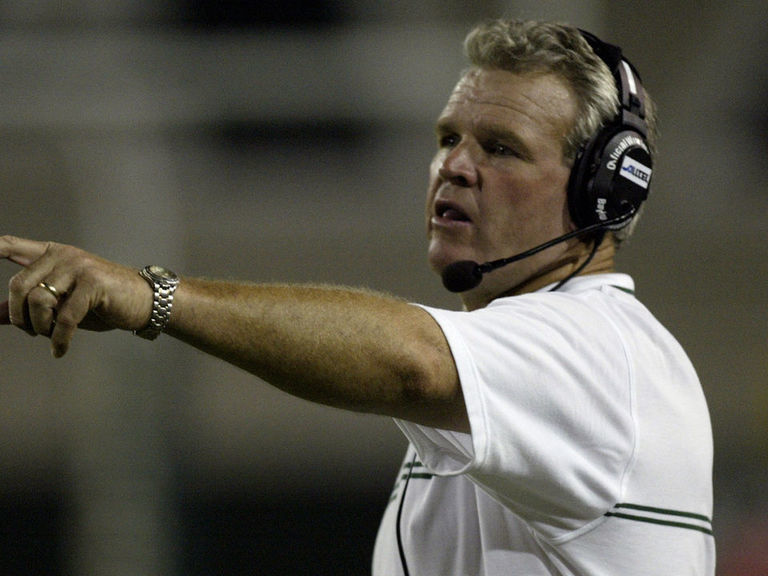 Former Kentucky, Baylor coach Guy Morriss dies at 71 | theScore.com