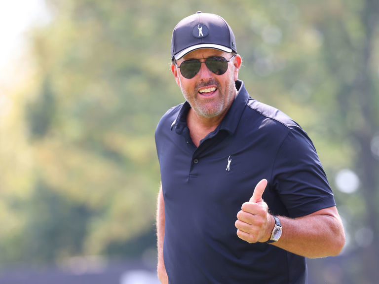 Mickelson: LIV Golf, PGA TOUR need to 'come together' | theScore.com