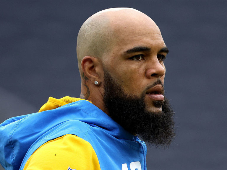 Chargers' Allen won't face Falcons after injury setback | theScore.com