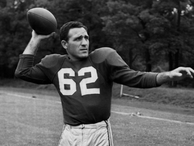 Pro Football Hall of Famer Charley Trippi dies at 100 | theScore.com
