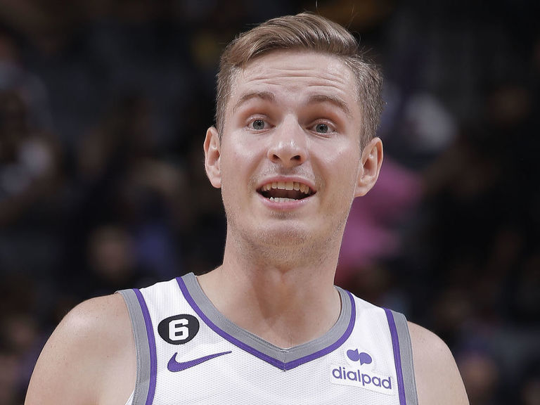 Guard Sam Merrill goes No. 1 in G League draft | theScore.com