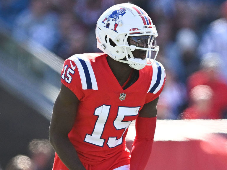 Sources: Teams calling Patriots about Agholor | theScore.com