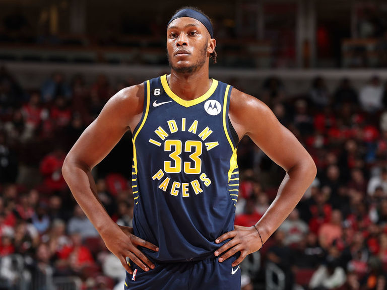 Pacers' Turner: Lakers should 'take a very hard look' at trading for me ...