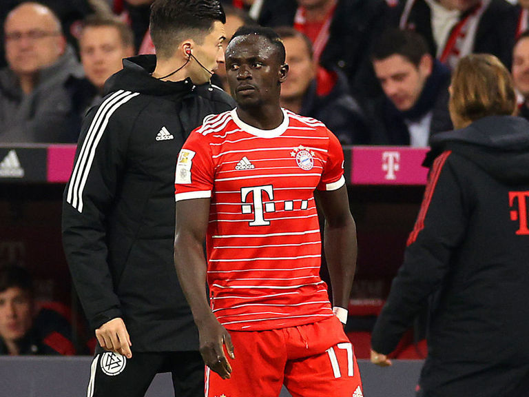 Mane's leg injury 'not too bad' ahead of World Cup | theScore.com