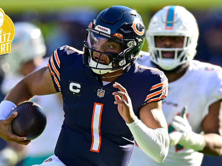 Justin Fields' running ability has opened up his full arsenal of ...