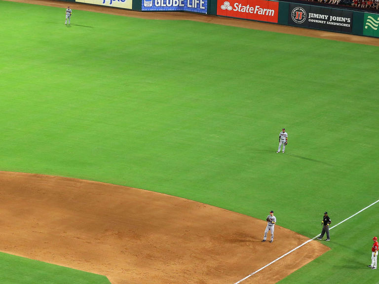 Spring training's start brings pitch clocks, shift limits | theScore.com