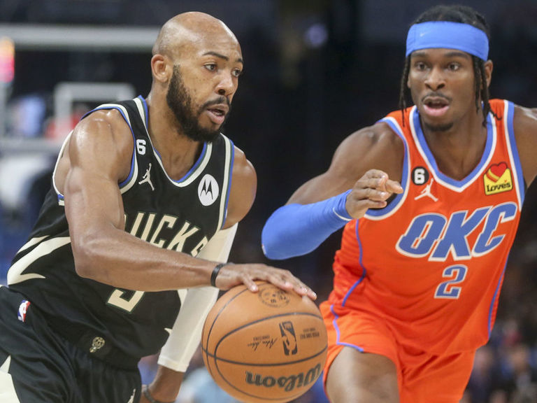 Carter's career night lifts Bucks past Thunder in 2OT | theScore.com