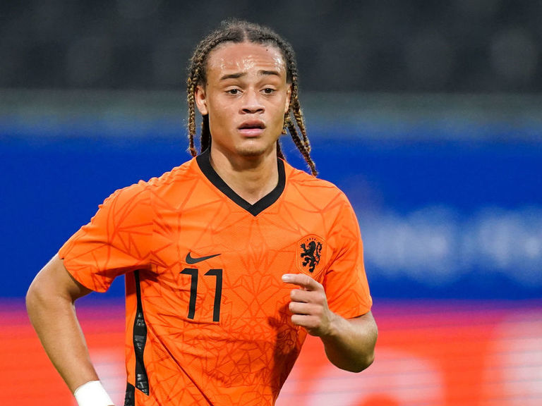Netherlands World Cup squad: Uncapped Simons in, Cillessen out ...