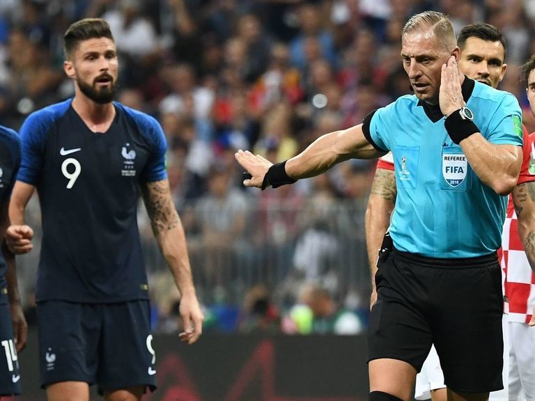 VAR still controversial 4 years after its World Cup debut | theScore.com
