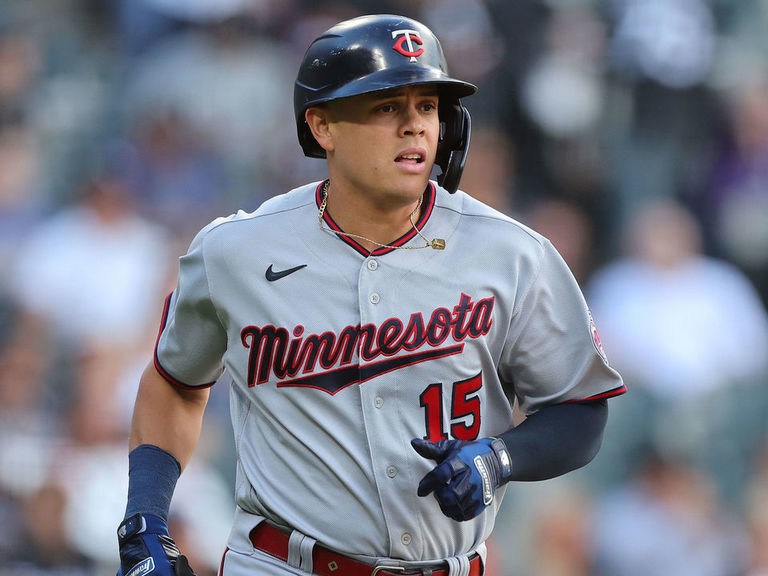 Twins trade Urshela to Angels | theScore.com