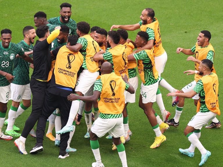 Big upset puts global spotlight on Saudi Arabia's players | theScore.com