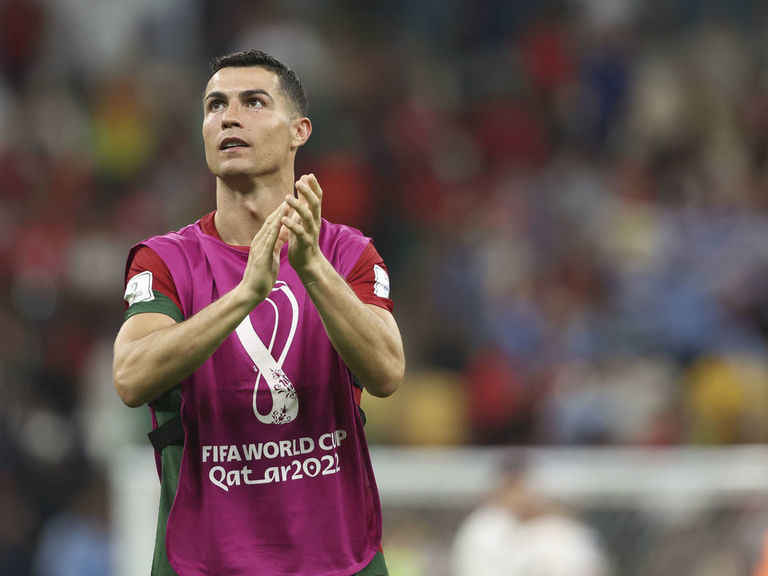 Report: Saudi club offers Ronaldo contract worth over £100M per year ...