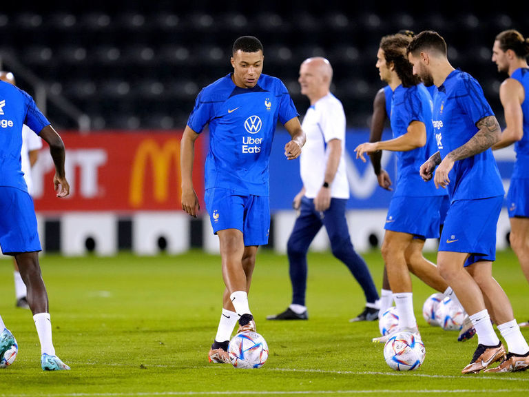 France braces for England showdown in World Cup quarters | theScore.com