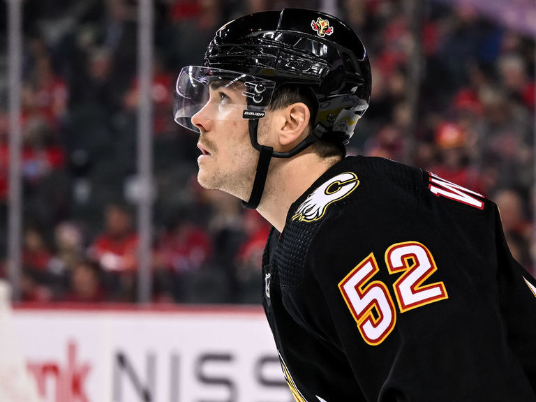 Flames' Weegar shoulders blame for loss: 'Just a shitty effort by ...