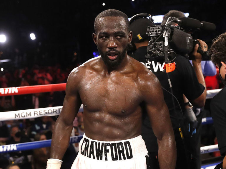 Crawford KOs Avanesyan in 6th round to retain welterweight belt ...