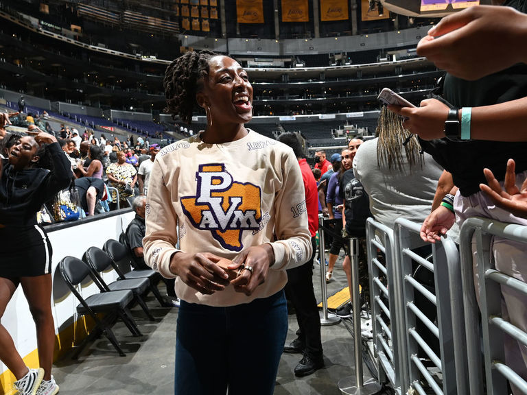 Nneka Ogwumike elected to 3rd term as WNBA union president | theScore.com