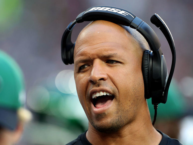 Jets coach Miles Austin suspended for violating NFL's gambling policy ...