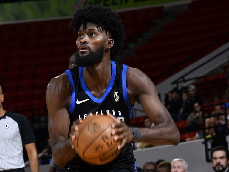 Isaac scores 15 for Lakeland Magic in 1st game since August 2020 ...
